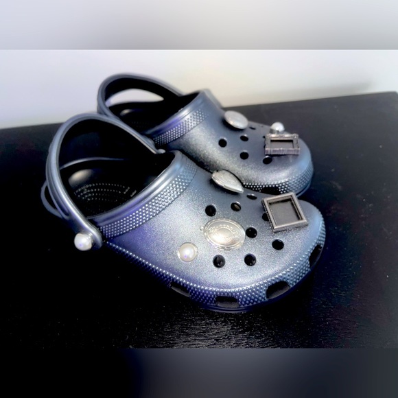 CROCS | Shoes | New Crocs Classic Slip On Slipper Clogs Women Sz 7 Mens ...